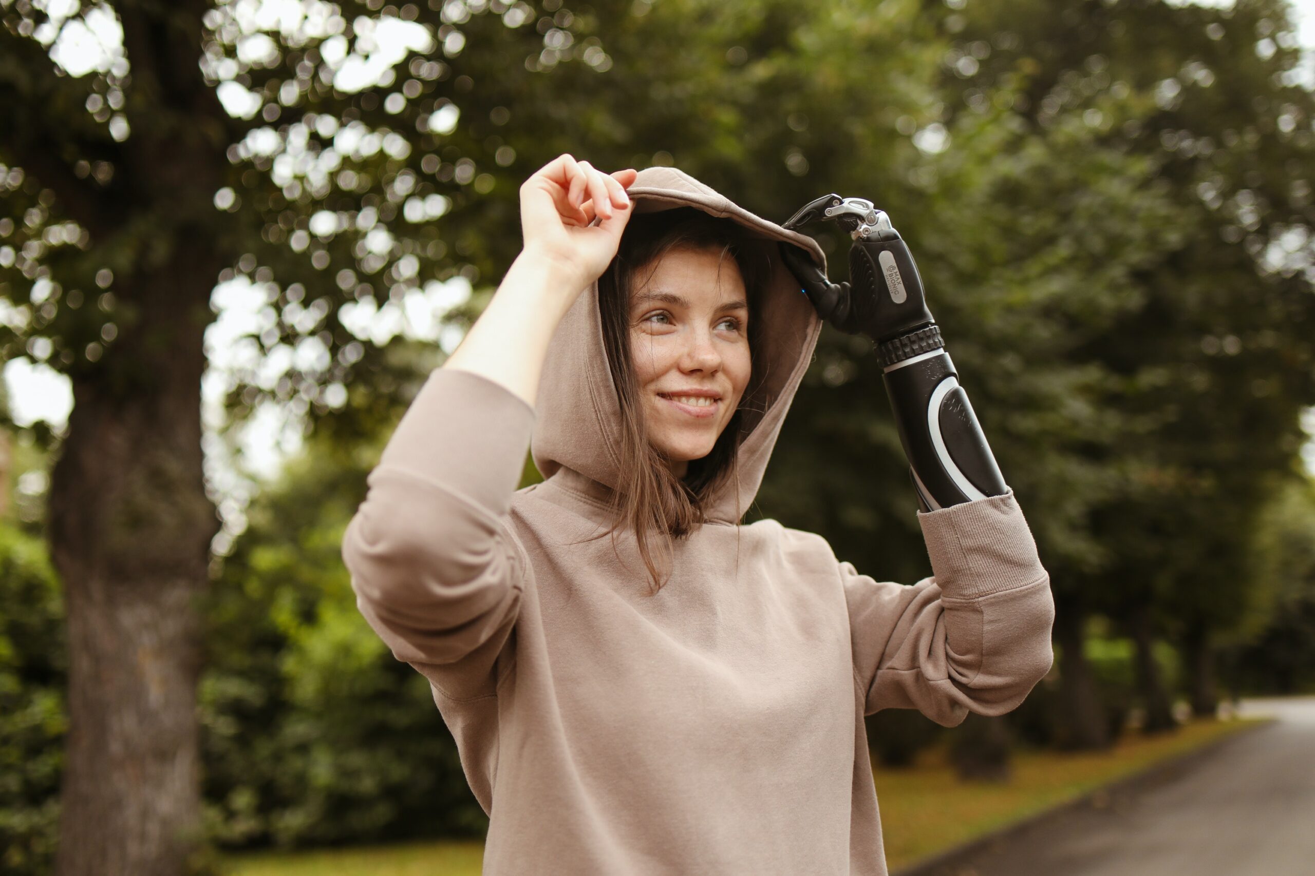 PSYONIC Is Taking Advanced Bionic Prosthetics Into its own Hands ...